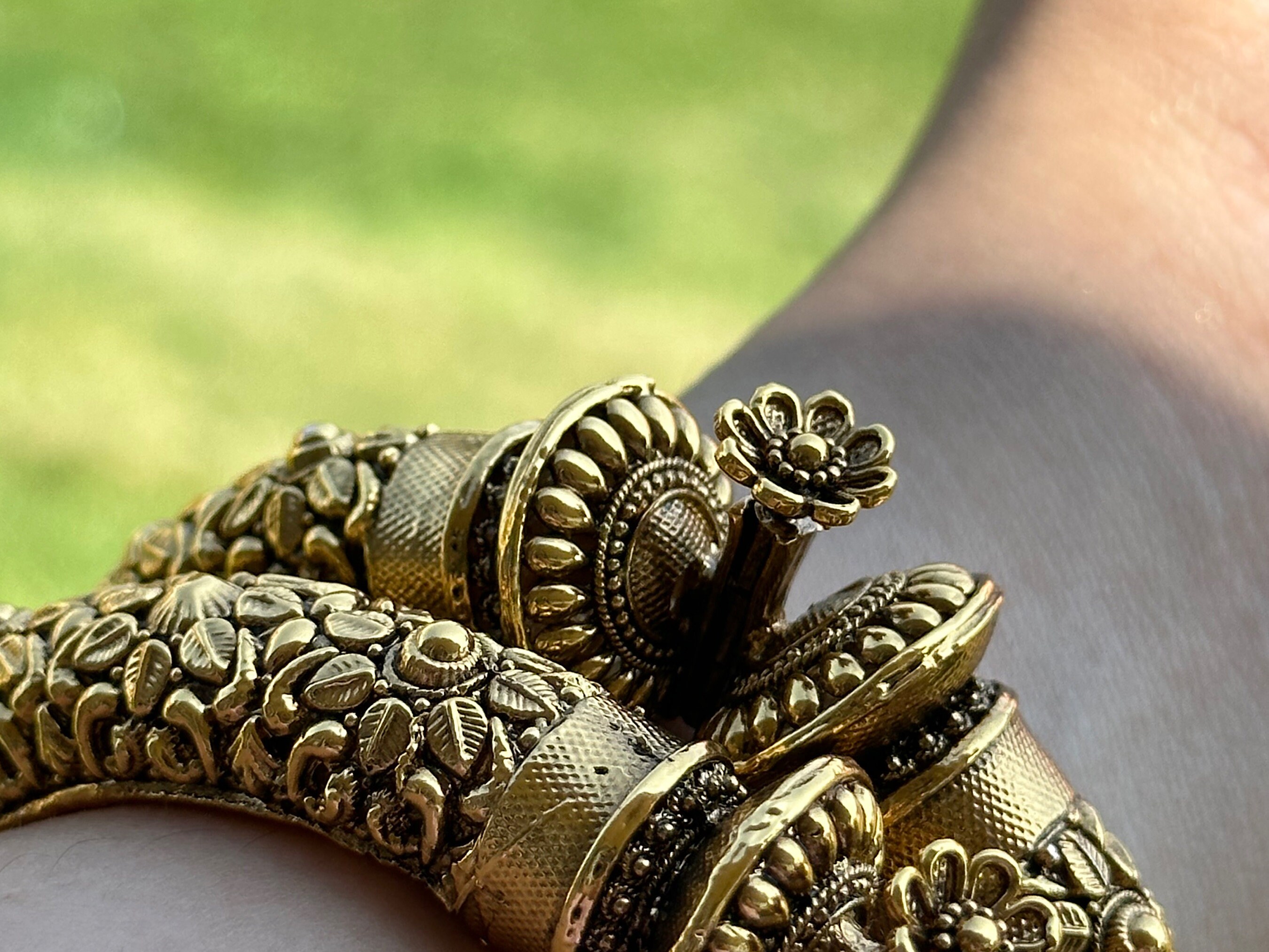 Traditional Bangles Indian Jewelry Bollywood Jewelry Indian Temple ...