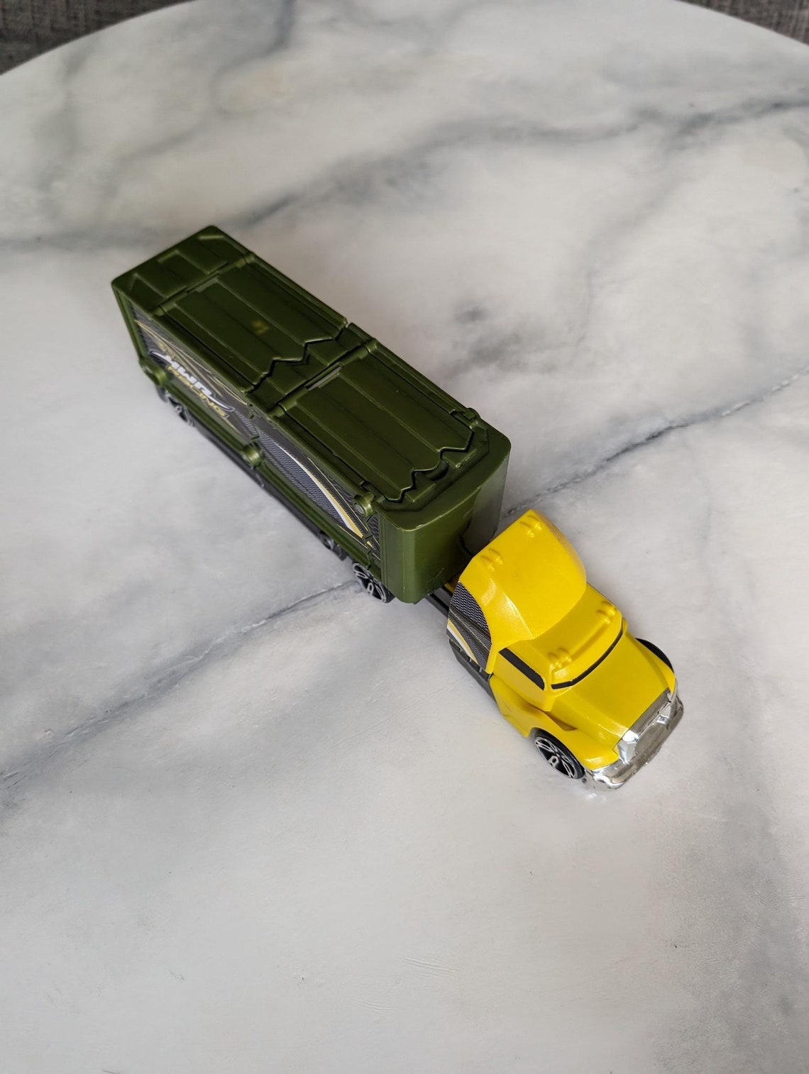 Hotwheels Crashing Big Rig - Etsy
