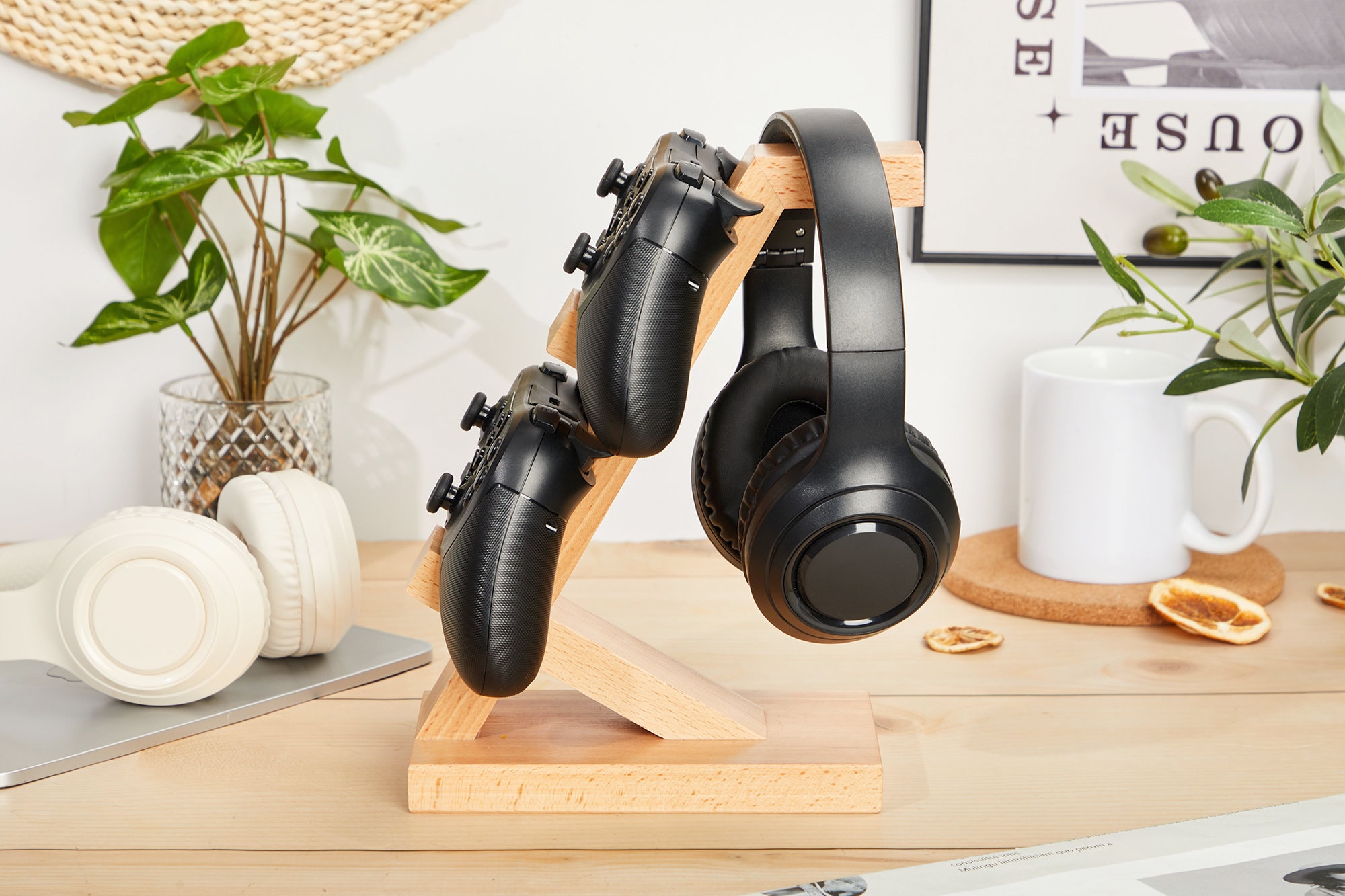 Personalized Headphone Holder Game Stand Wooden Controller Holder ...