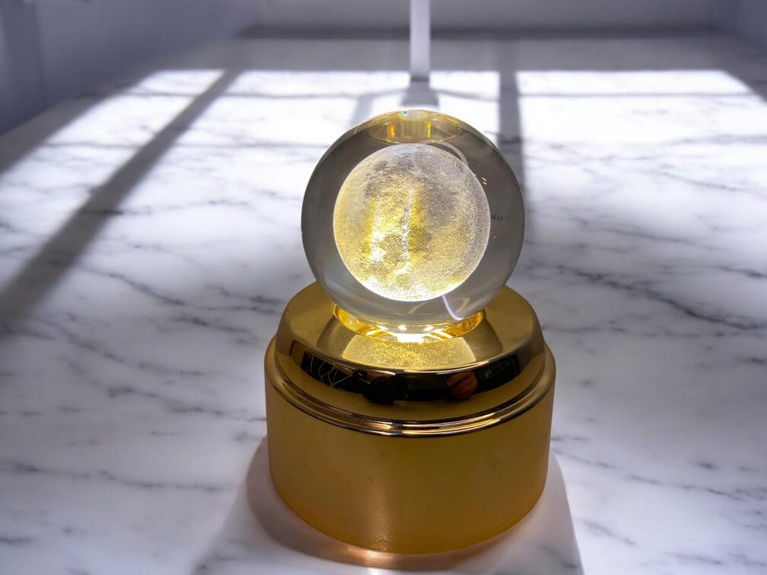 Rotating Moon Crystal Ball Lamp, Moon Night Light Lamp, Unique Home ...