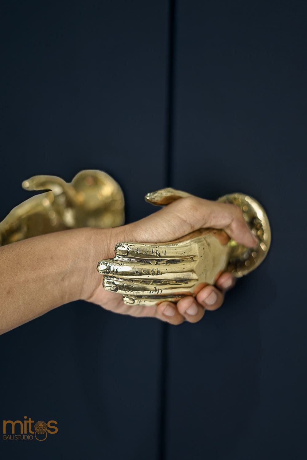 Pair Door Handle Handshake Pose, Buddha Hand Pose Pair Door Handle ...