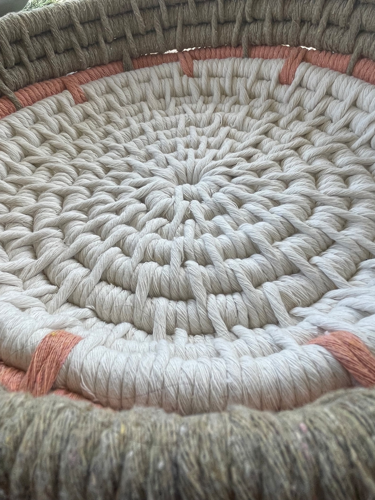 Handmade Round Macrame Platter - Etsy