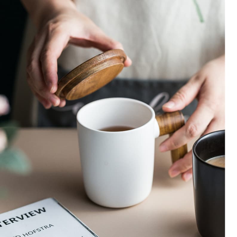 Wooden Handle With Cover Coffee Cup Lovers Coffee Mugs Ceramic Coffee ...