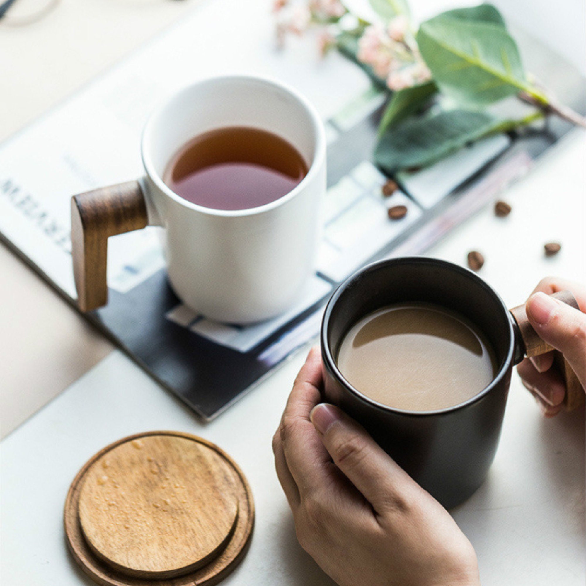 Wooden Handle With Cover Coffee Cup Lovers Coffee Mugs Ceramic Coffee ...