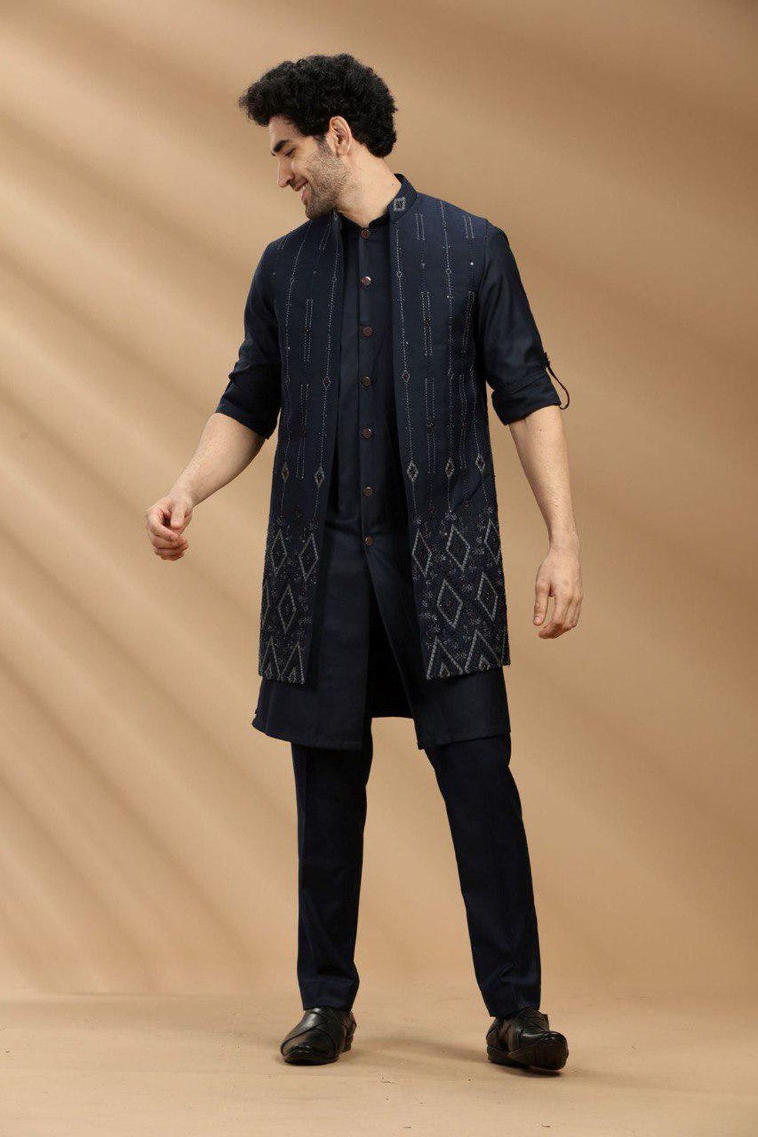 Men Premium Men's Black Indo-western Sherwani – Custom Ethnic Dress for ...
