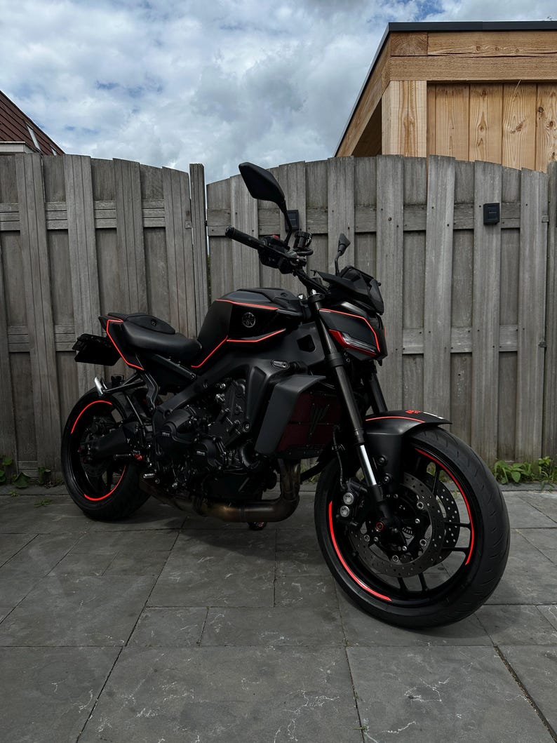 Yamaha MT-09 Sticker Kit 2025 Custom Motorcycle Decals | Tank & Fairing ...