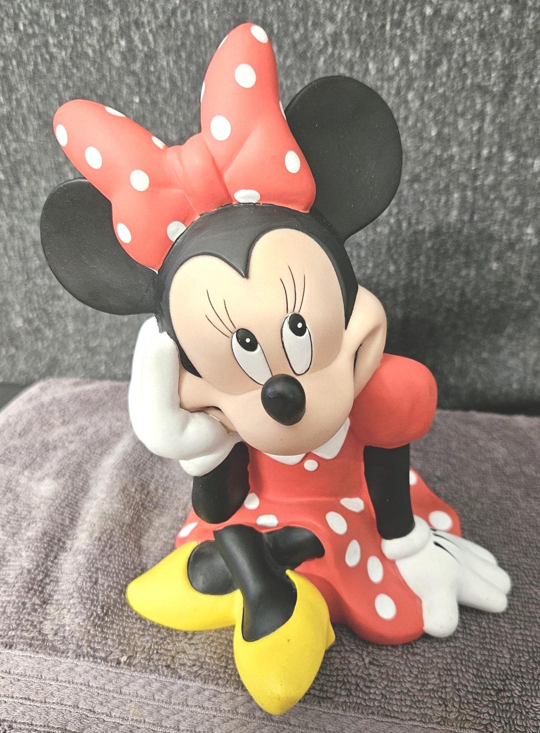Disney Minnie Mouse Figurine W Hand on Chin 9.5" Piggy Bank A7/6 - Etsy