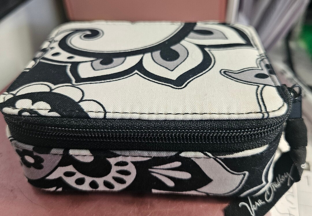 Vintage Vera Bradley Black & White Travel Pill Box C9/5 - Etsy