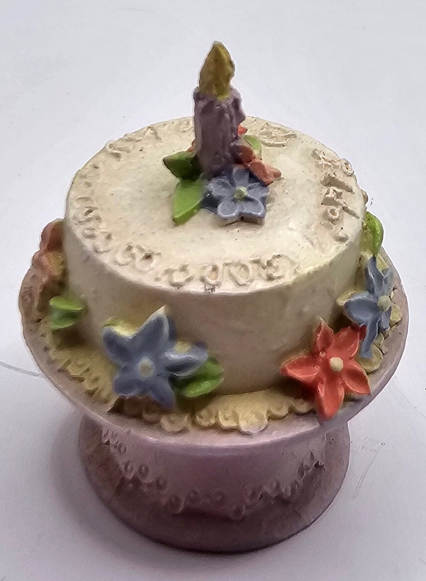 Birthday Cake Thimble F9/B - Etsy