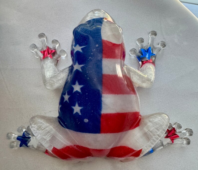 Resin Frog, Mermaid Glass Frog, Love Frog, Epoxy Resin Frog, Frog Decor ...