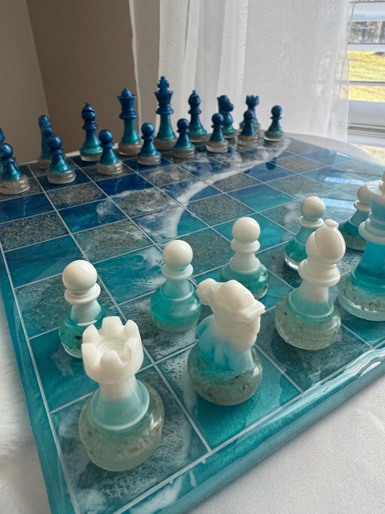 Custom Resin Chess Set, Epoxy Resin Chess Set, Custom Boardgame, Ocean ...