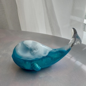 Ocean Resin Art Whale, Resin Whale, Epoxy Resin Whale Figurine, Whale ...