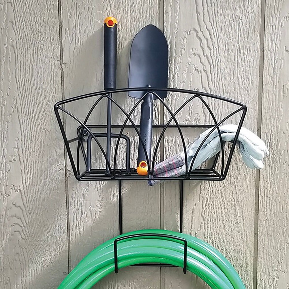 Decorative Hose Hanger With Shelf, Hose Length Capacity 100 Ft, Black ...