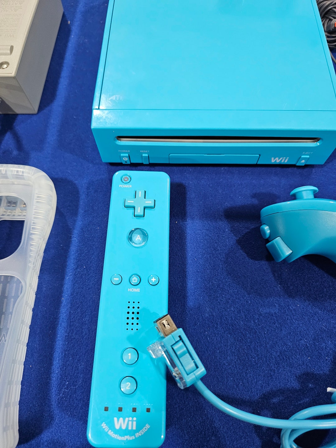 Modded Wii Console / Limited Edition Blue System. Play Your Favorite ...