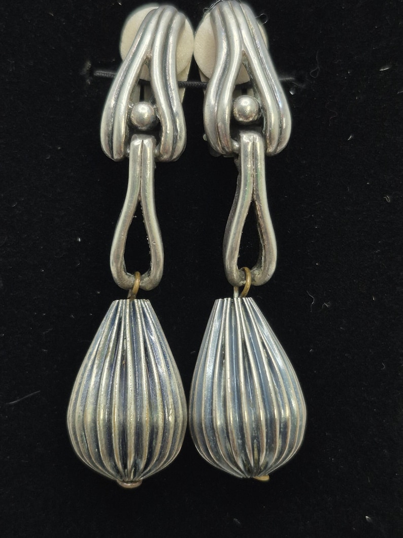 MCM Ribbed Silver Tone Dangle Drop Clip on Earrings - Etsy