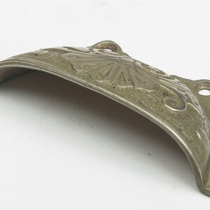 Vintage 1920s-30s Drawer Pulls – Beautifully Decorated on the Front - Etsy