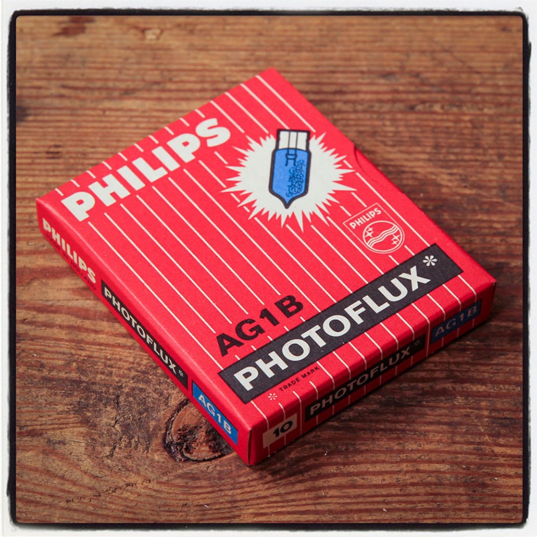 Vintage Philips Photoflux, FLASH BULBS AG1B, 10 Pcs Pack - Etsy