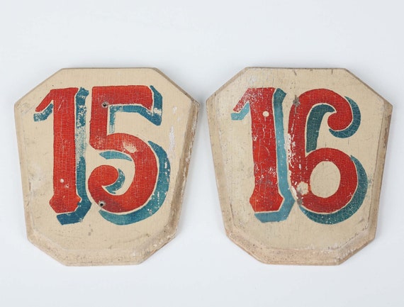 Antique carnival number, old charming hand painted wo… - Gem