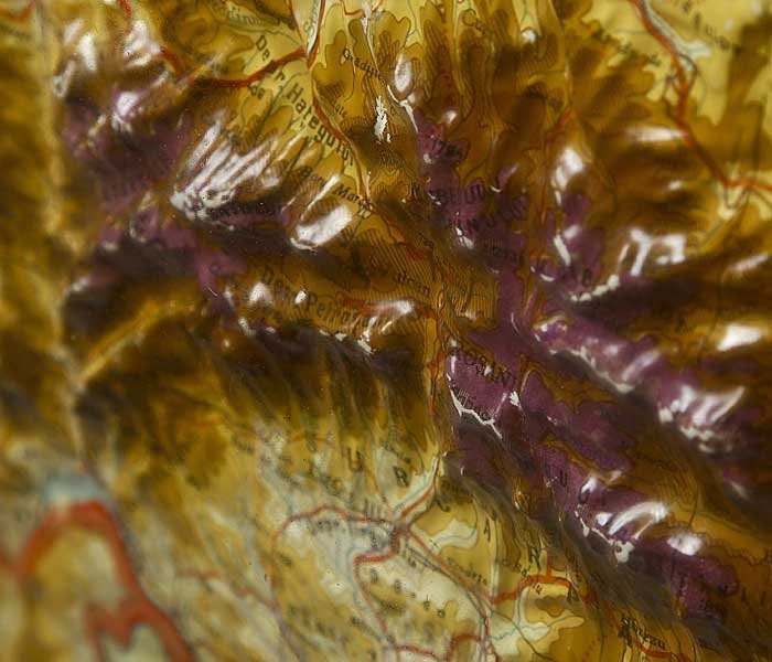 Vintage Old School Map, Romania Topographical Framed Map - Etsy