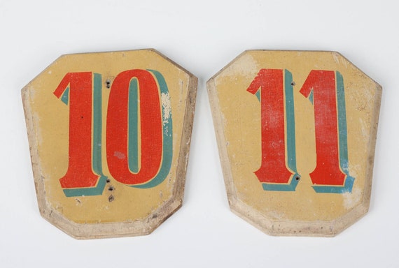 Antique carnival number, old charming hand painted wo… - Gem