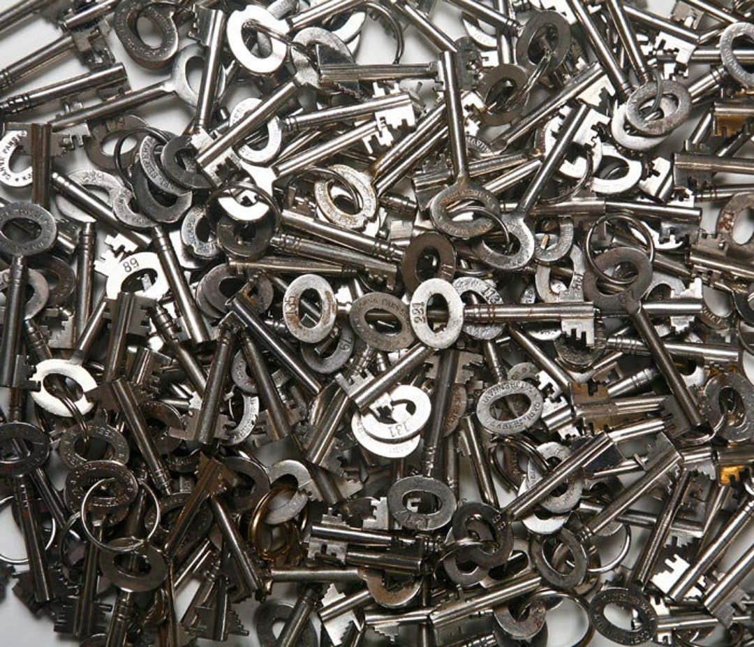 Lot of 6 Old Safe Deposit Box Keys, Denmark - Etsy