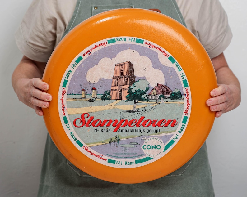 Stompetoren Vintage Shop Display Cheese Wheel – Imitation Décor Piece ...