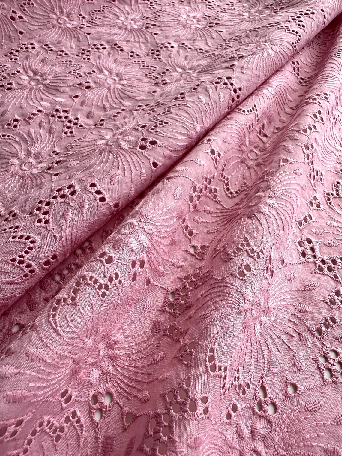 Italian Cotton Batiste, Quality Fabric, Sangalo Eyelet Fabric ...
