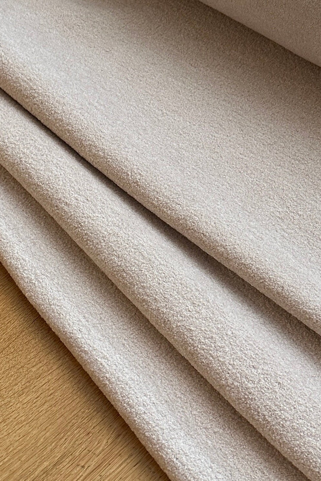 Excellent Buclé Wool Fabric, Fine Wool Fabric, Made in Italy, Best ...