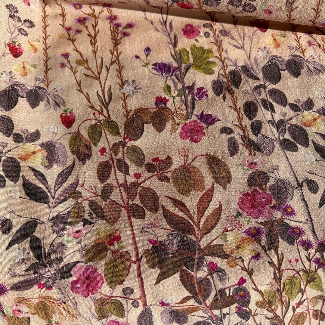 Italian High-quality Wool Crepe Fabric, Designer Fabric, Top Quality ...