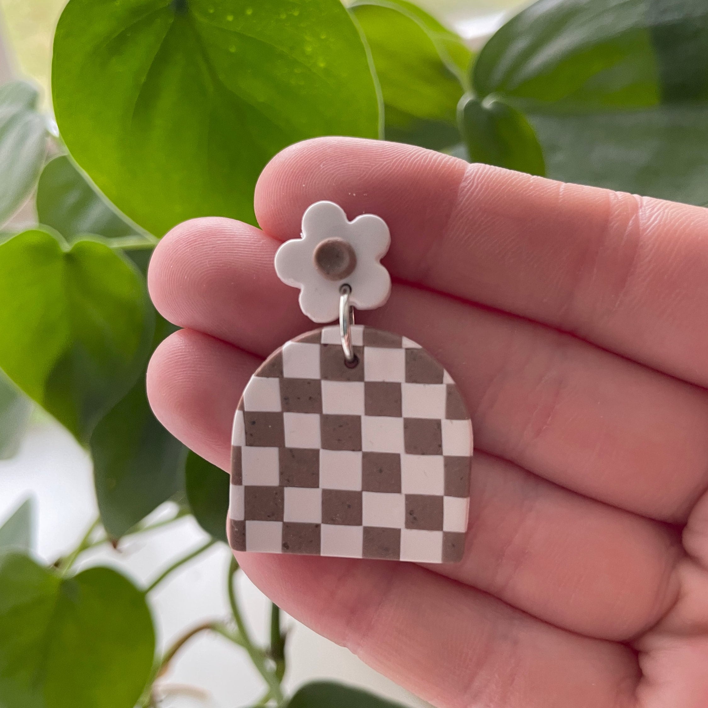 Daisy Checkerboard Taupe Polymer Clay Earrings - Etsy