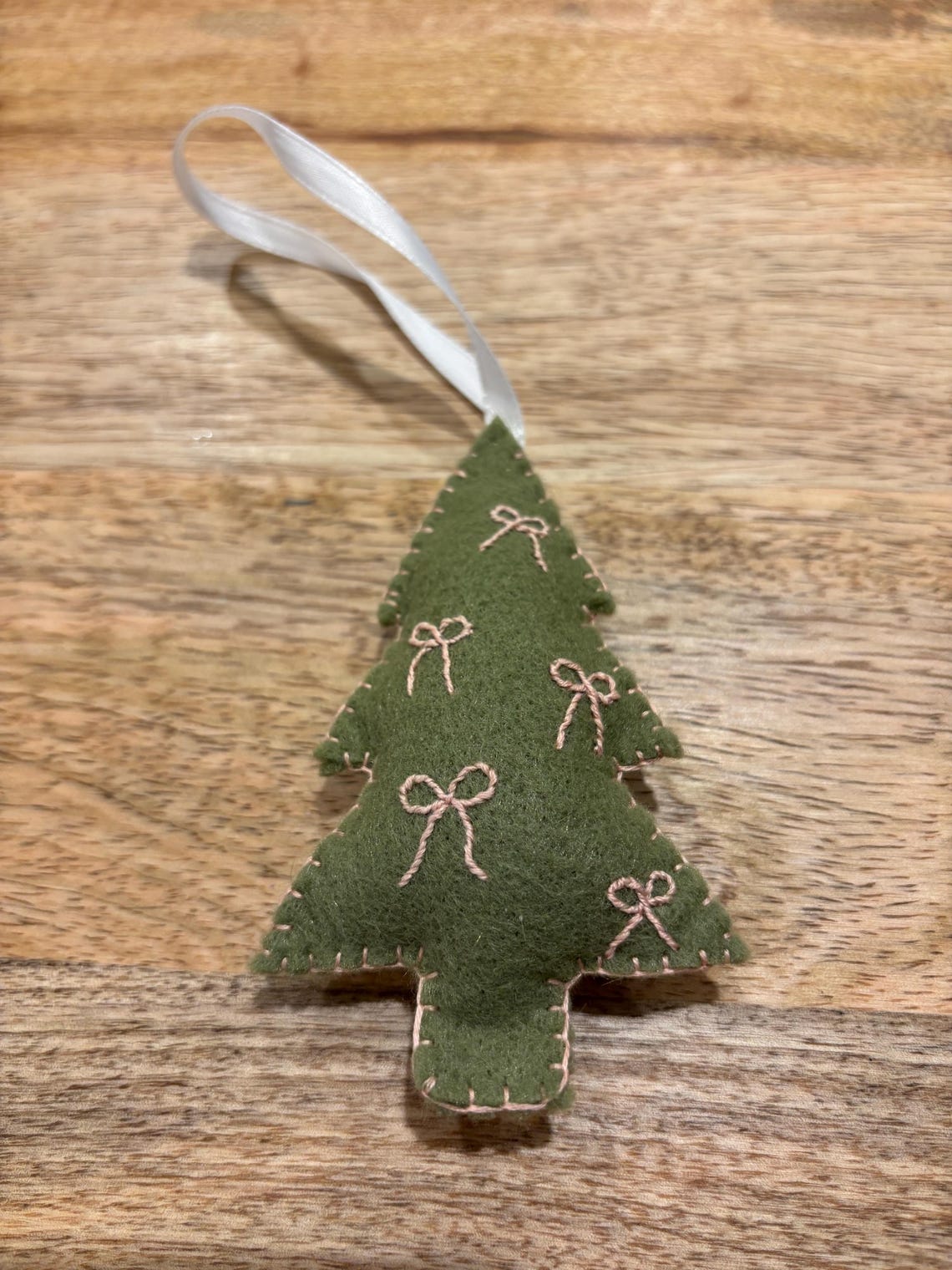 Pink Bow Christmas Tree Ornament Pattern - Etsy