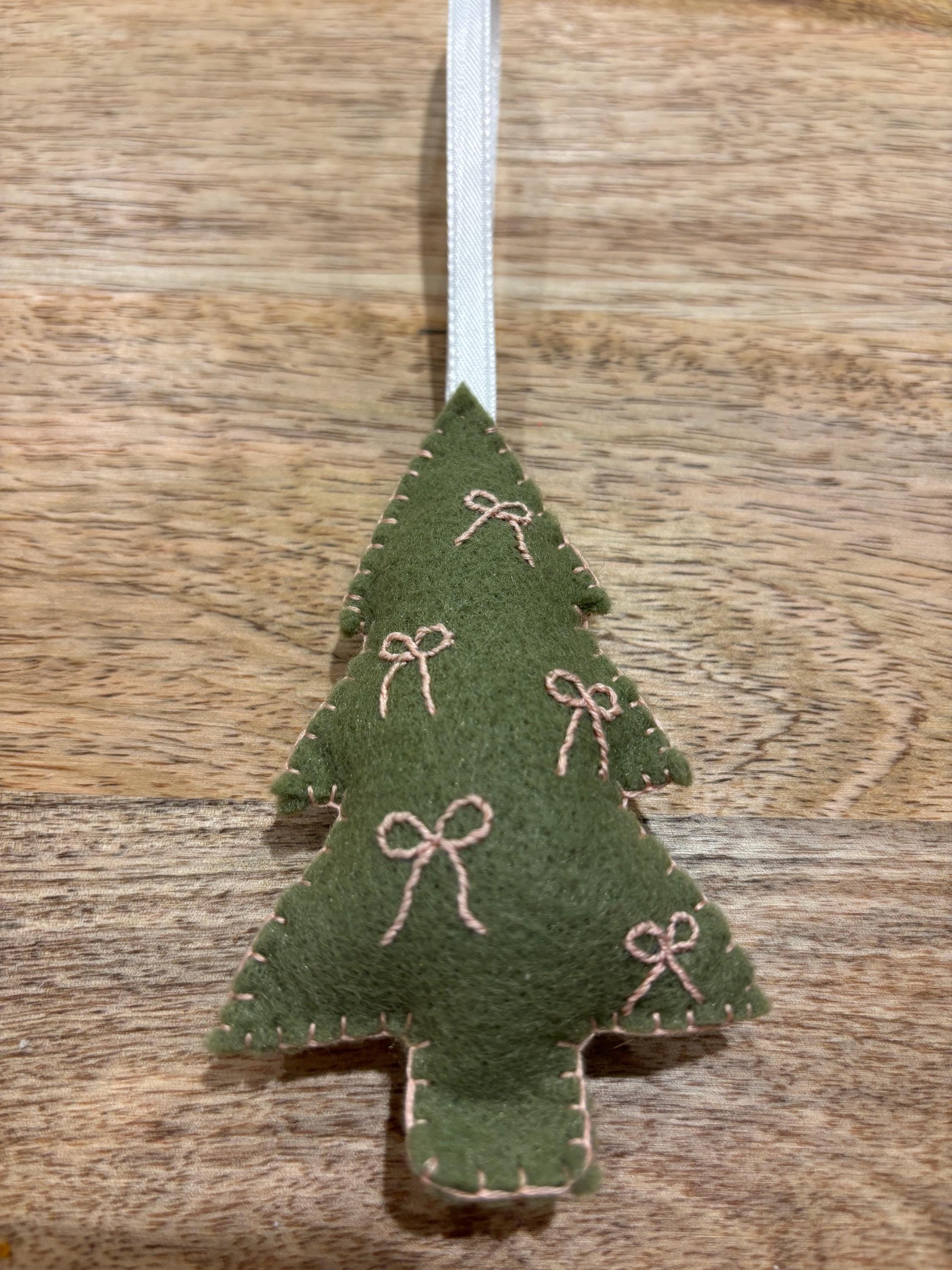 Pink Bow Christmas Tree Ornament Pattern - Etsy