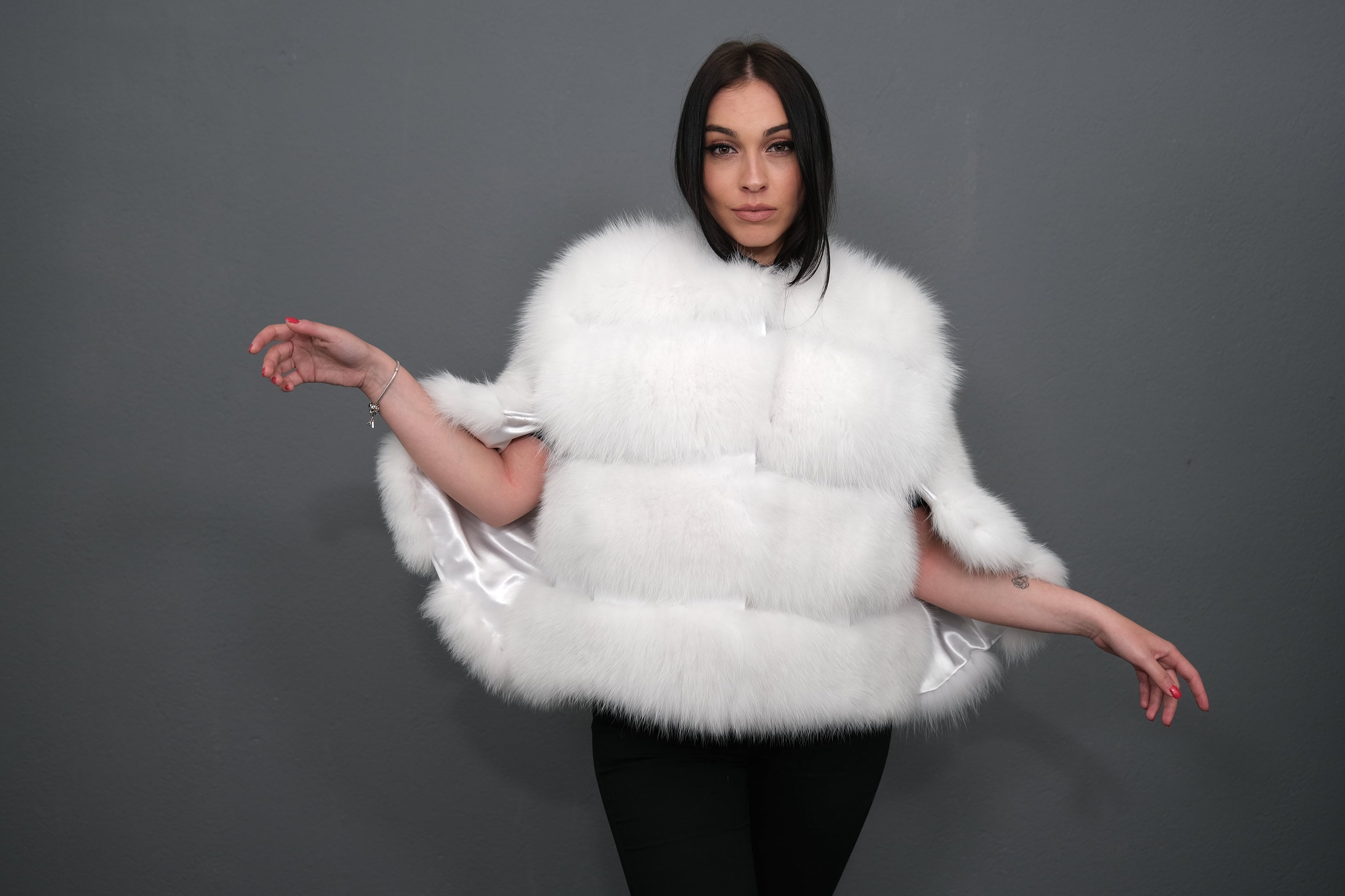 White Fox Fur Cape White Fox Fur Vest White Fox Fur Jacket White Fox ...