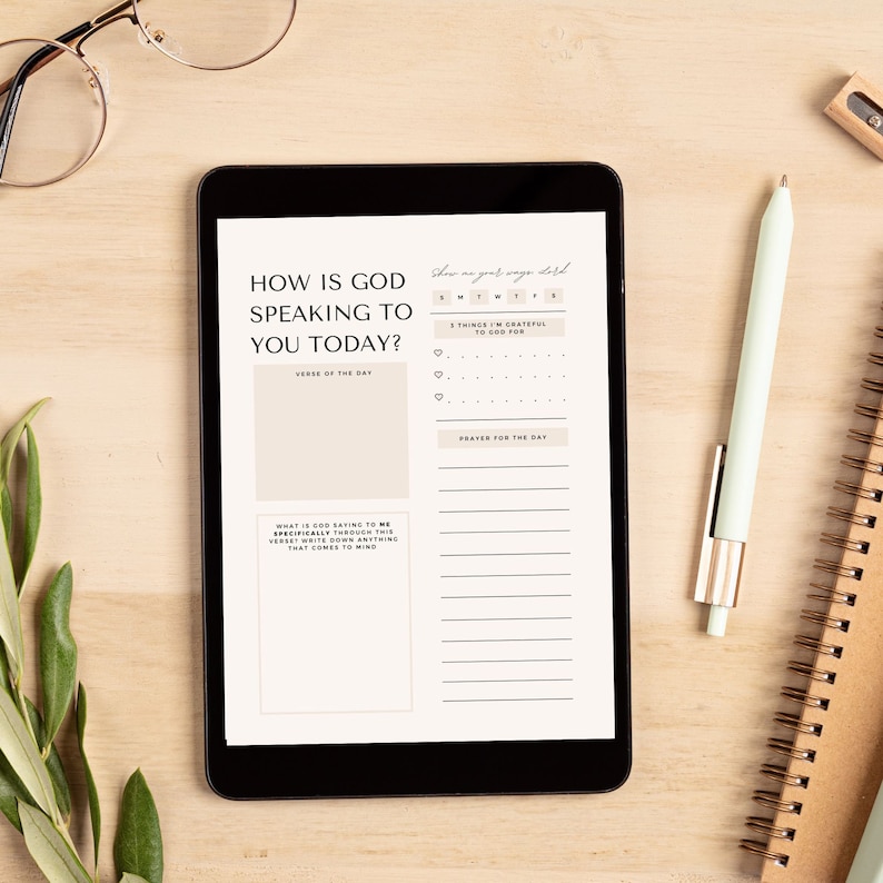 DAILY DEVOTIONAL / Bible Study Printables / Scripture Study Printable ...