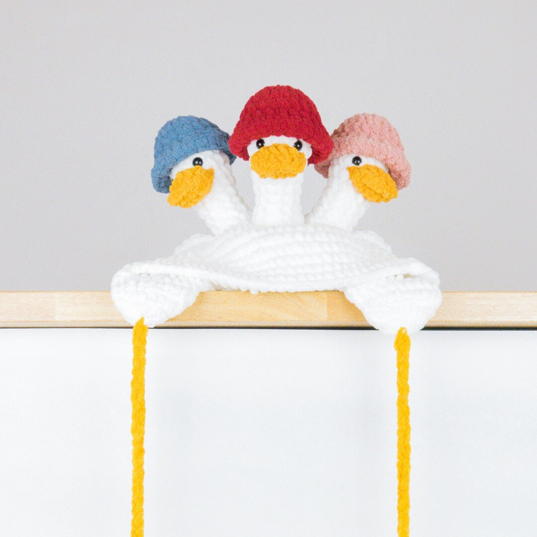 Cerberducko Hat: Crochet Three-headed Duck, Fluffy Animal Hat - Etsy