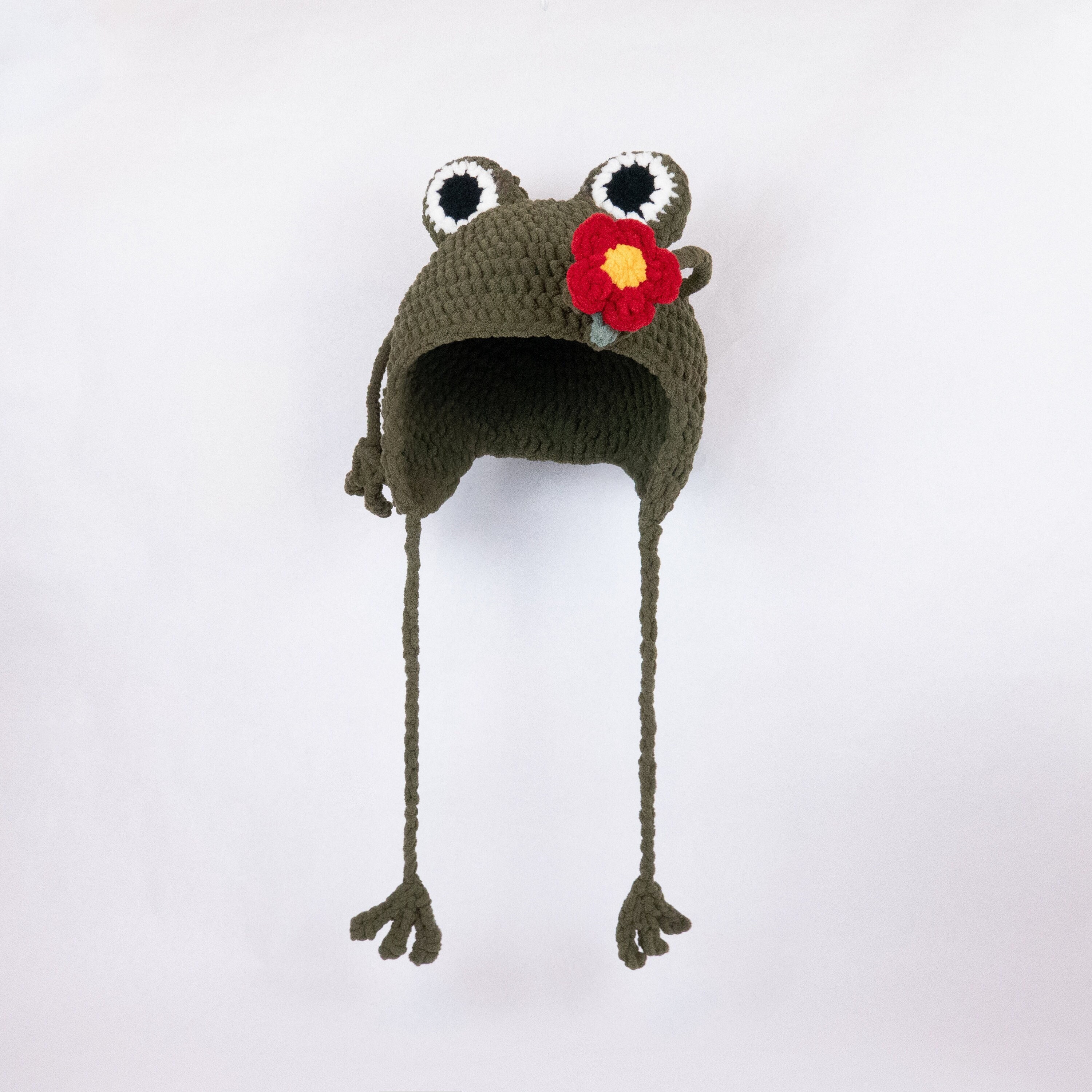 FROGGO Hat, Bendable Arms, Fluffy Animal Hat, Frog - Etsy