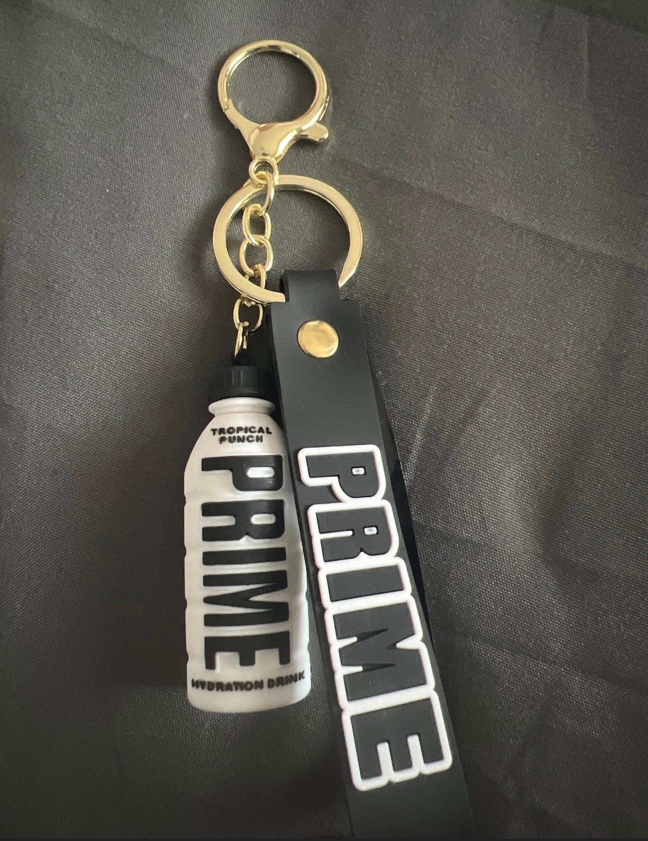 Prime Bottle Shape Keychains Can Gift Keyring Birthday, Christmas Gifts ...