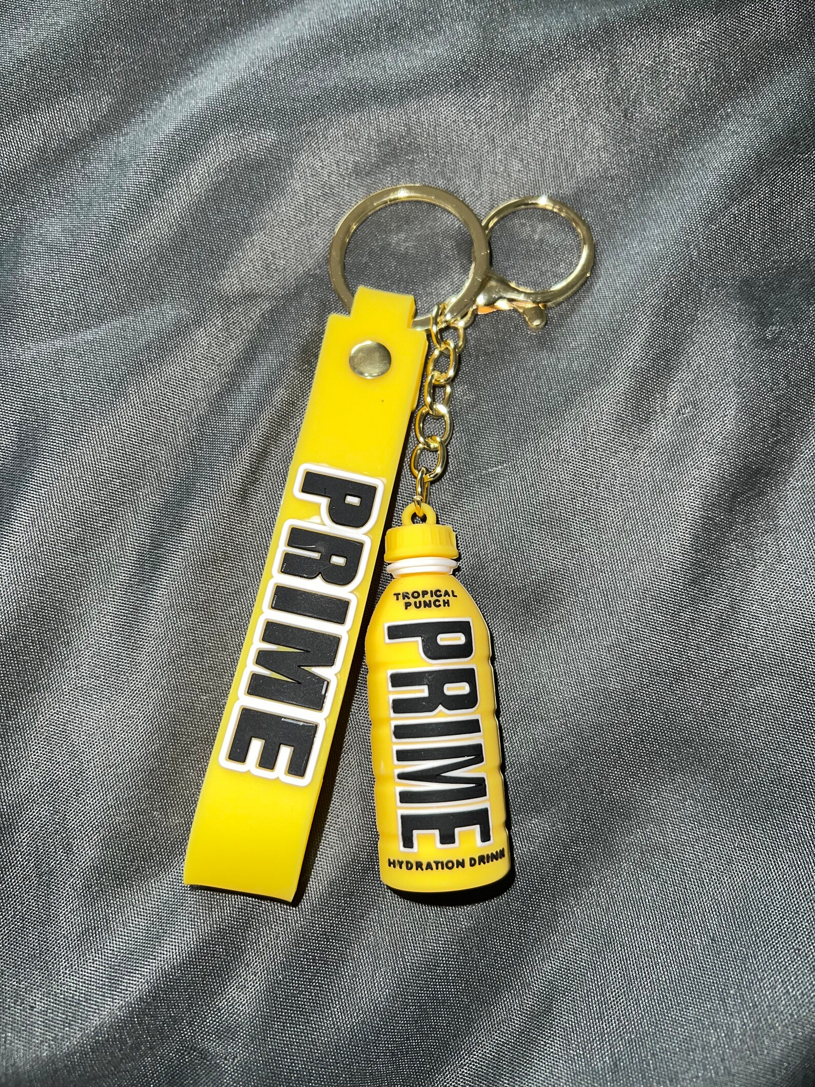 Prime Bottle Shape Keychains Can Gift Keyring Birthday, Christmas Gifts ...