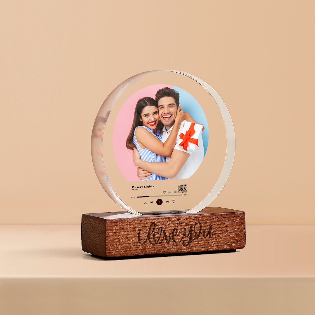 Personalized Song Plaque QR Code Gift Music Picture Frame for Boyfriend ...