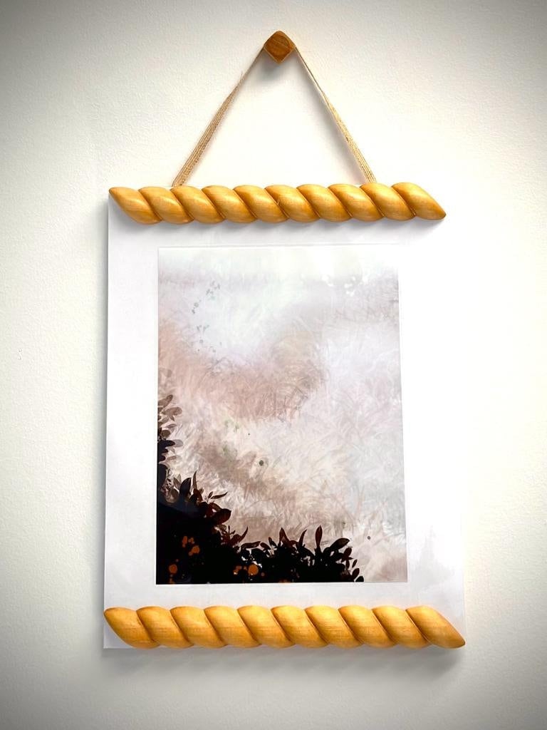 Rustic Wood Magnetic Frame, Vintage and Unique Color Palette, Made of ...