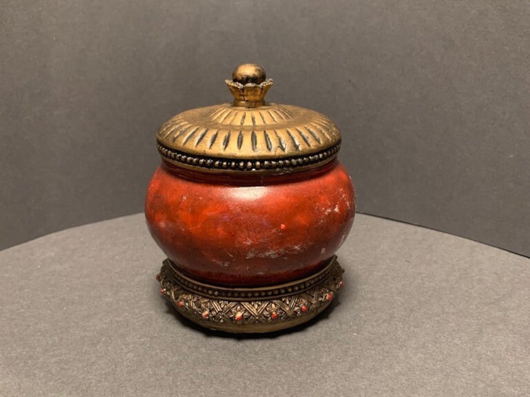 Wooden Round Trinket Box With Lid. Made in China. Deep Red With Gold ...