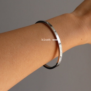 Rhinestone Paved Oval Cuff Latch Bangle Bracelet | Stainless Steel Gold Silver | Aesthetic ...