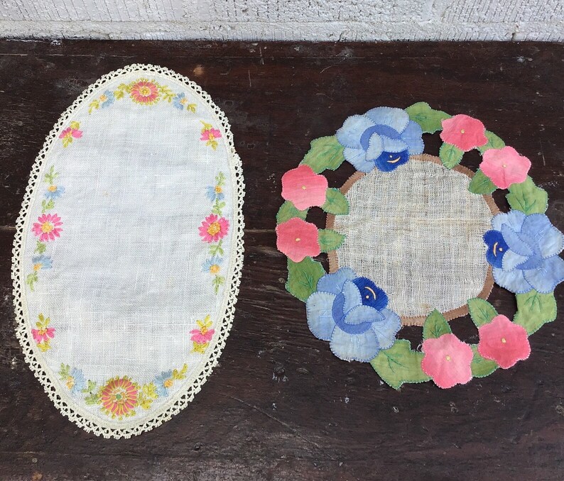 8 Vintage Hand Embroidered Floral Linens - Pastel Table & Arm Chair ...