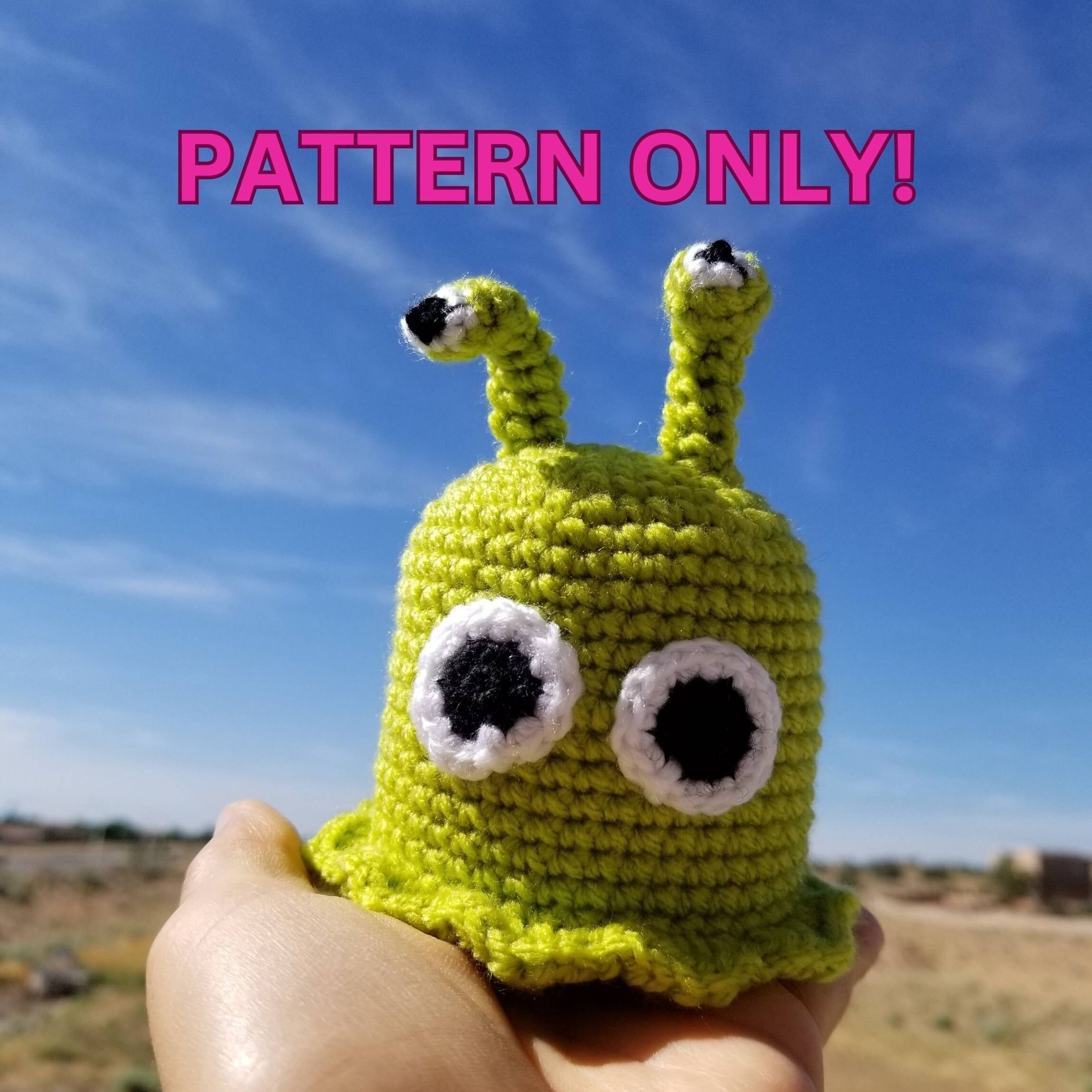 Alien Blob Desk Buddy CROCHET PATTERN, Crochet Stuffed Toy, Amigurumi ...