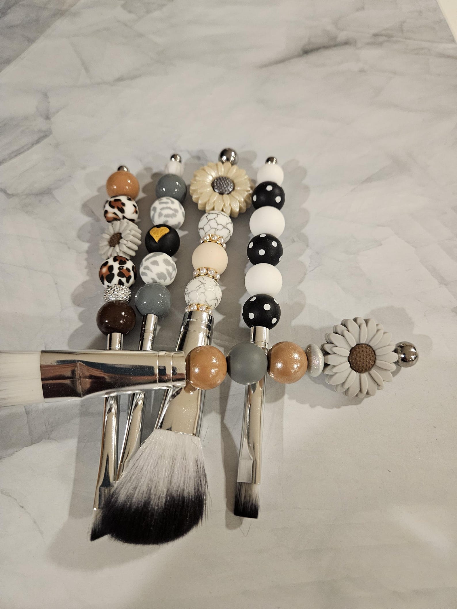 Beaded Custom Makeup Brush Set - 5 Piece Unique Makeup Brush Set | One ...