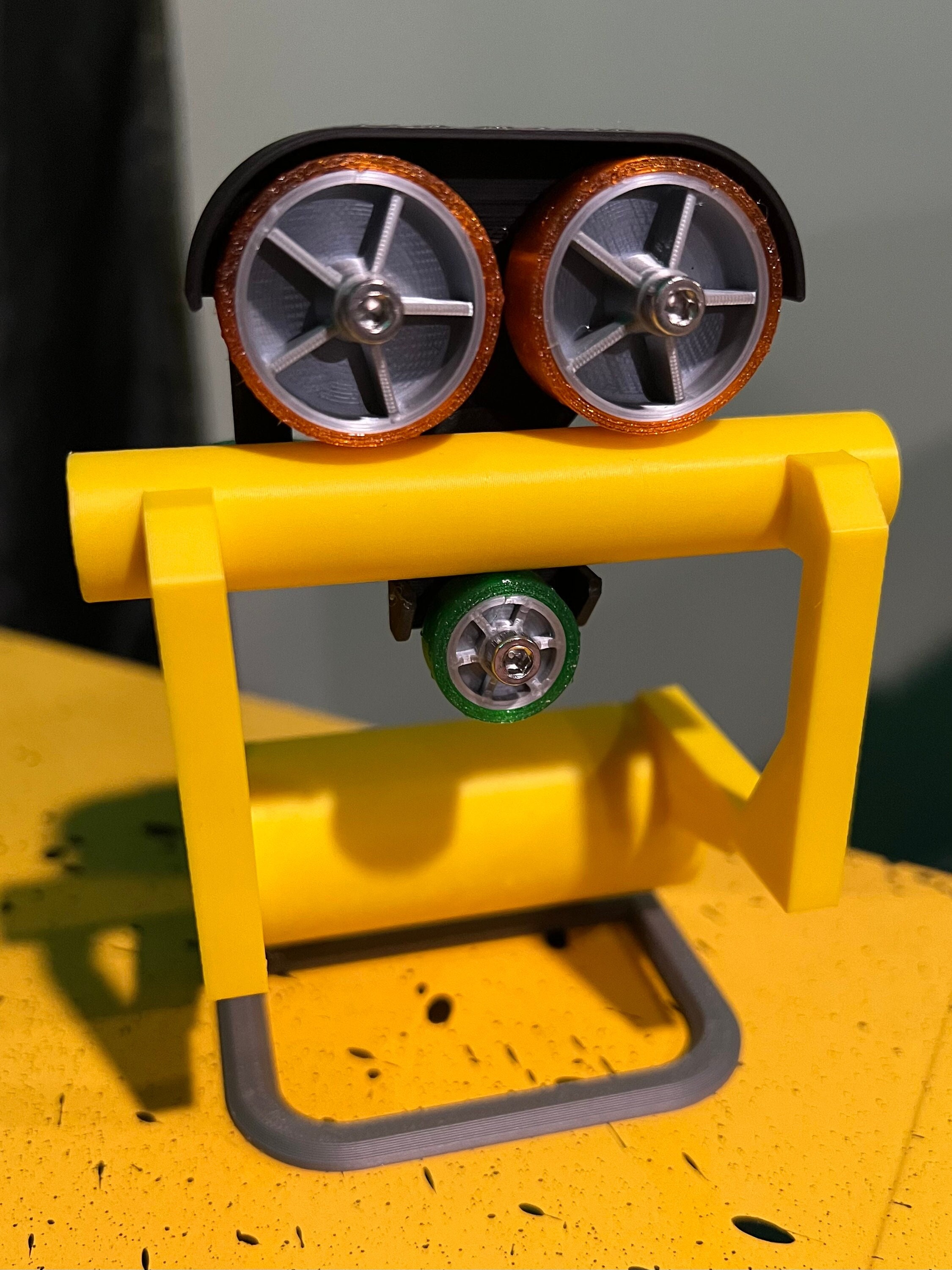 Customizable Arrow Dynamics Roller Coaster Wheel Bogie 3D Printed Model ...