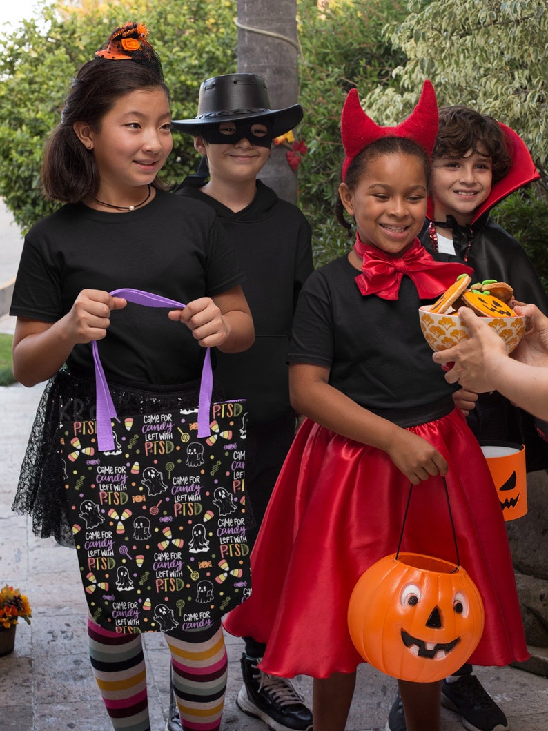 Halloween Candy Funny Seamless PNG File | Halloween PTSD Continuous ...