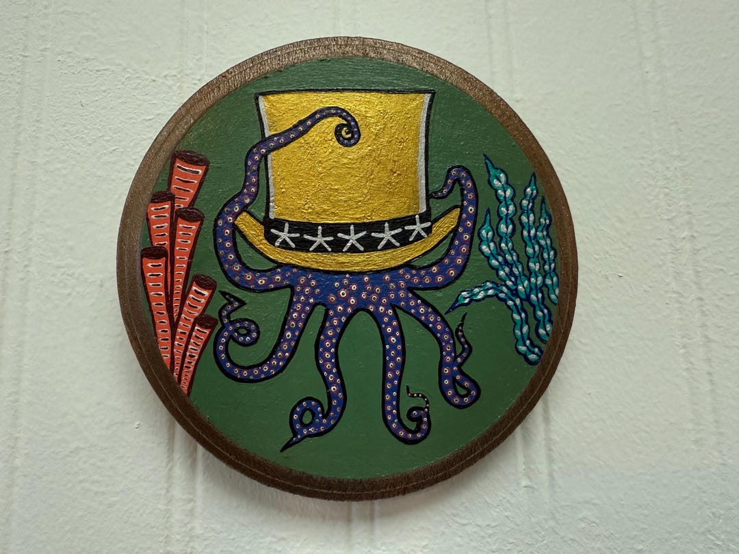 Octopus Top Hat - Hand Painted Wooden Wall Decor - Etsy Canada