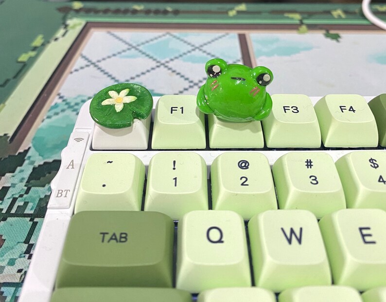 Magnetic Frog + Lilypad Detachable Keycap - Etsy
