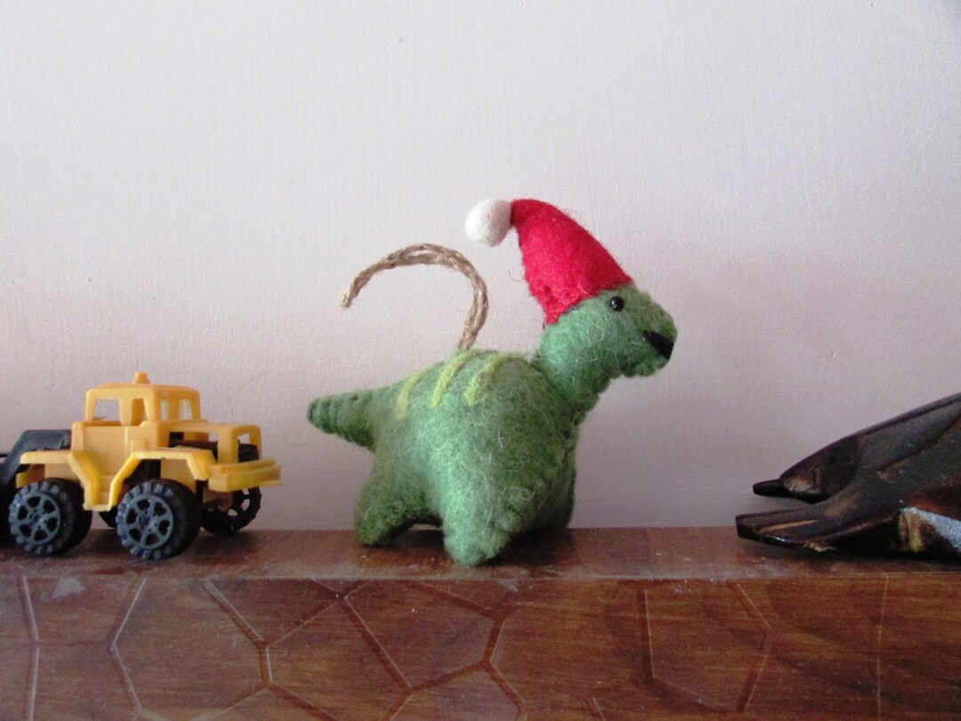 Handmade Dianasore in Christmas Cap Ornament Felted Toy for Cat Organic ...